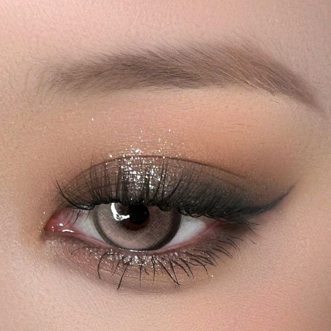 Douyin Makeup Colored Contacts – Perfect Your Trendy Look