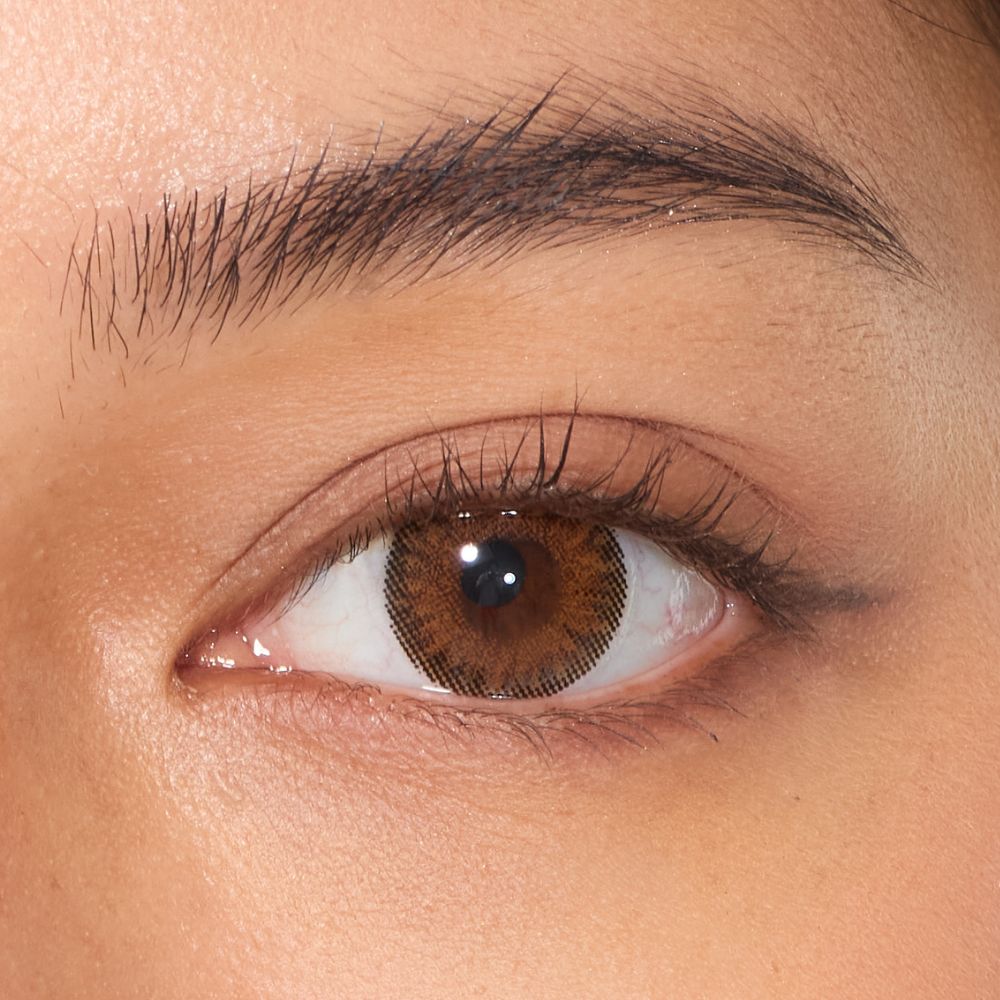 Amber Brown Toric Lenses – Natural 3-Tone Contacts for Astigmatism